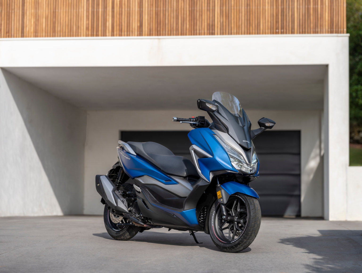 HONDA NSS350 FORZA ABS+TCS+SMART KOVČEK 2023 - Axle